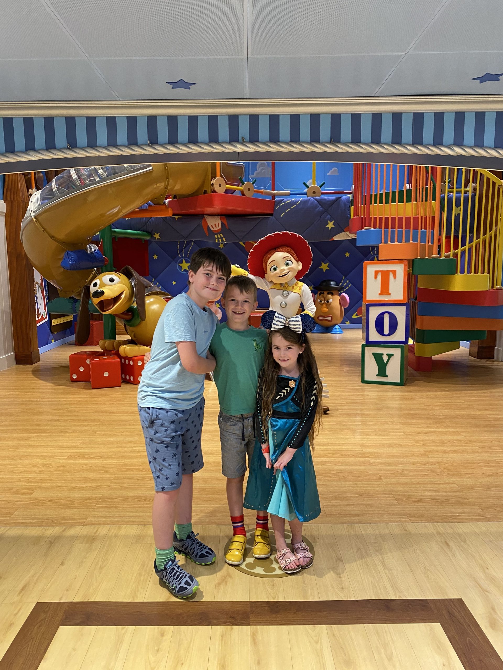 How to Set the Best Example to Your Children - Toby and Roo